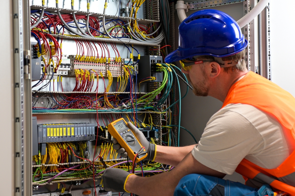 Commercial Fuse Box Installations - PES Heating and Plumbing
